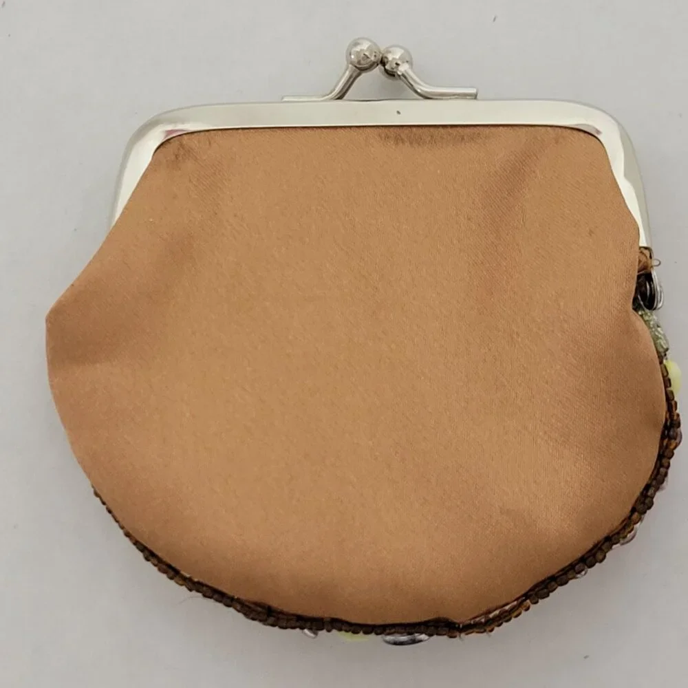 LaViola | Bags | Vintage Laviola Beaded Coin Purse Silver Color Handle ...